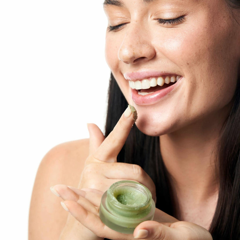 Soft Exfoliating Matcha Lip Scrub For Smooth Lips – Sync Beauty